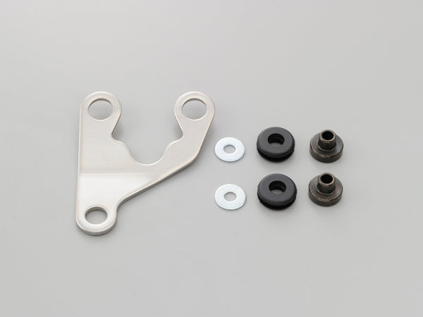 Right Offset 10° Anti-Vibration Bracket for Daytona Gauges — Ridernomics